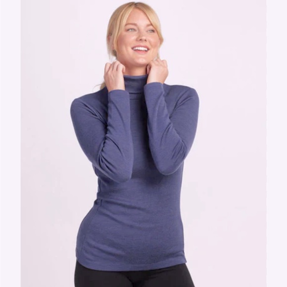 Kit and Ace | Sweaters | Kit Ace Long Sleeve Turtleneck Top | Poshmark